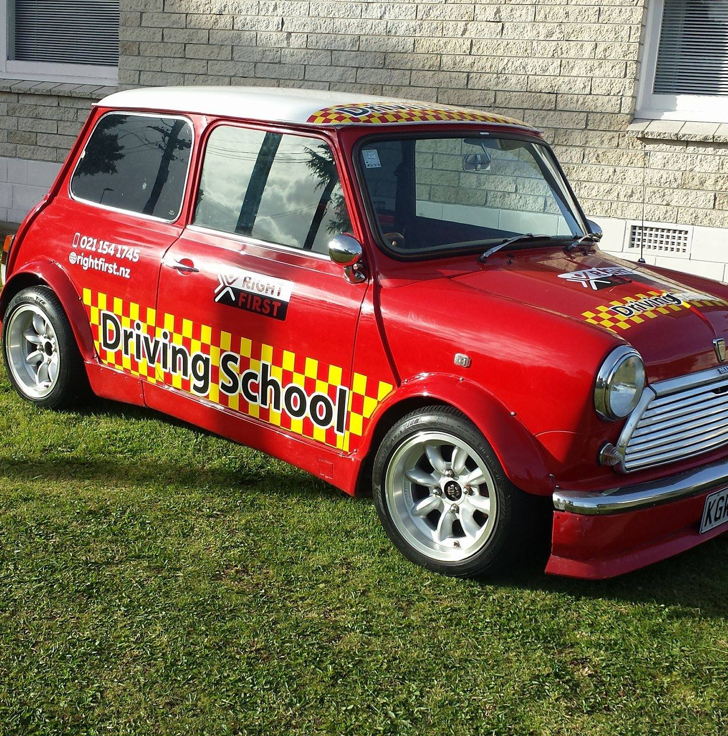 Learn to Drive Confidently with Right First Driving School